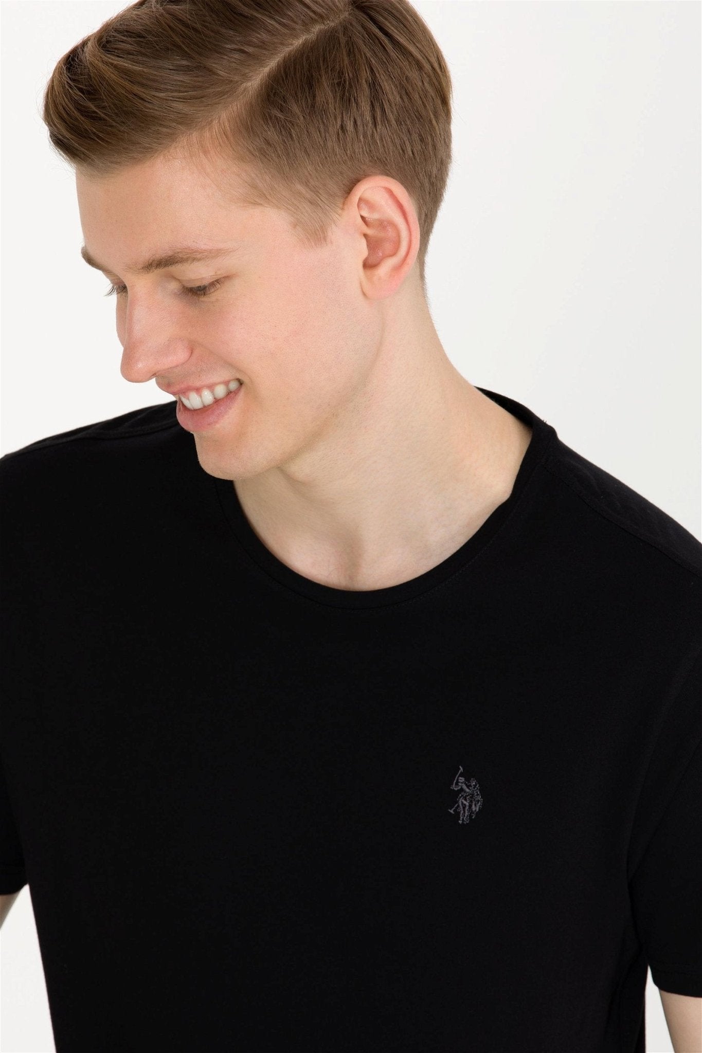 USPA Men's Black Basic Crew Neck T-Shirt – OneHub